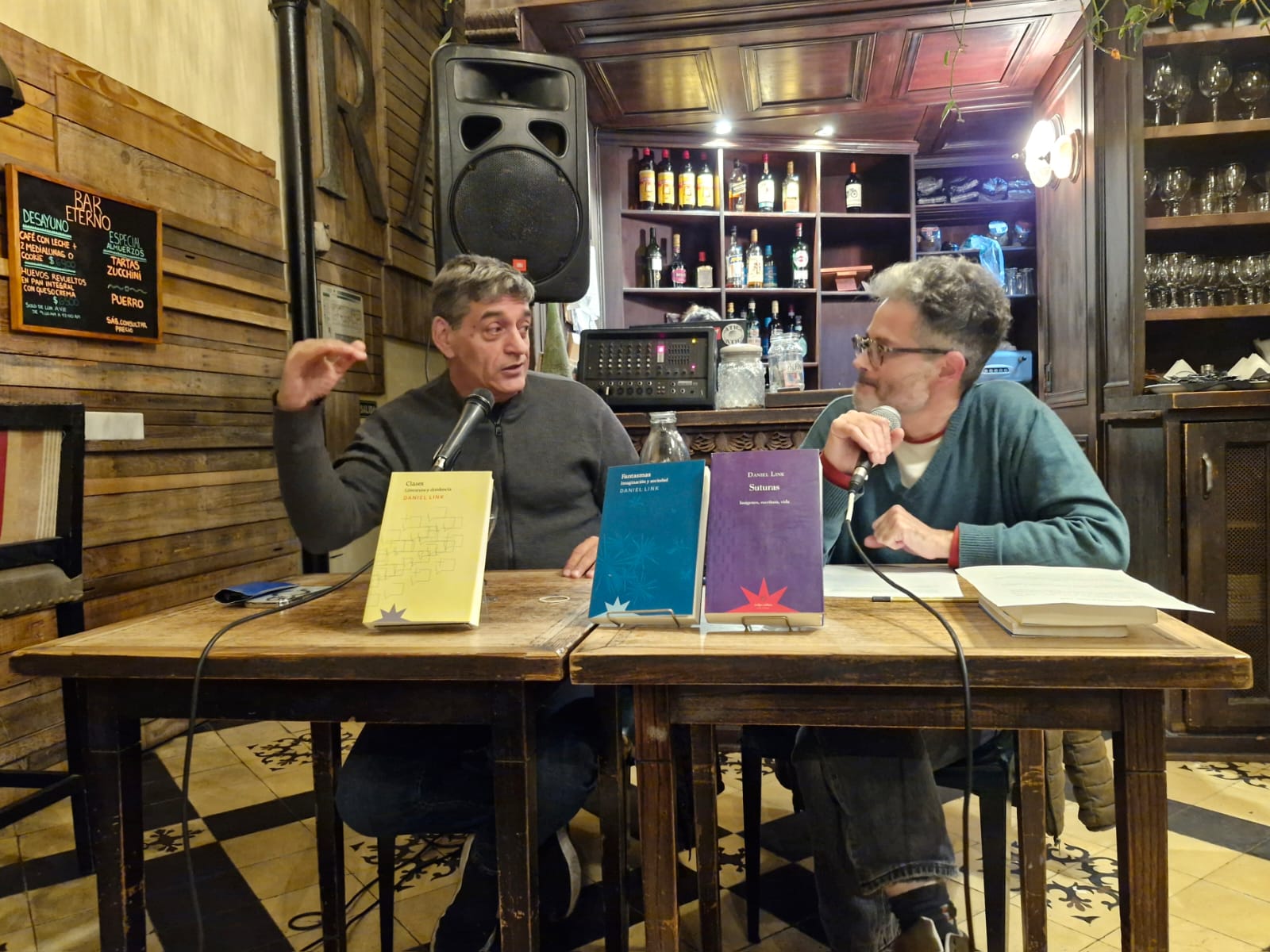 Daniel Link: “El siglo XXI es chato: mucho cinismo y poca imaginación ...