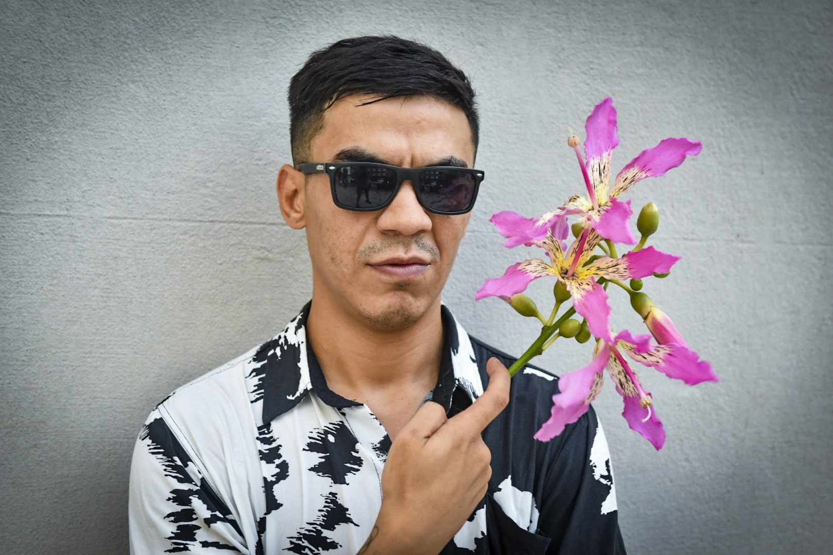 Nueve preguntas a César González - Eterna Cadencia